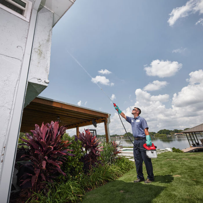 Milwaukee M12 BHCS3L-0 Sprayer Shell | Gardening Tools UK