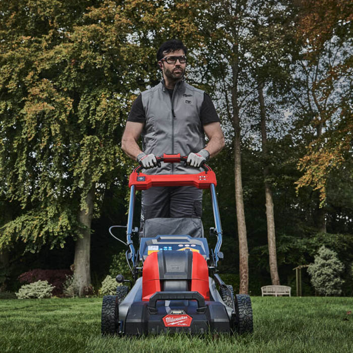 Milwaukee M18 F2LM46-0 18" Lawn Mower Shell